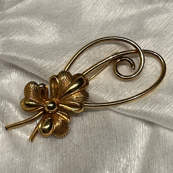 Forstner | Jewelry | Vintage Brooch 2kt Gf By Forstner Posies With A ...